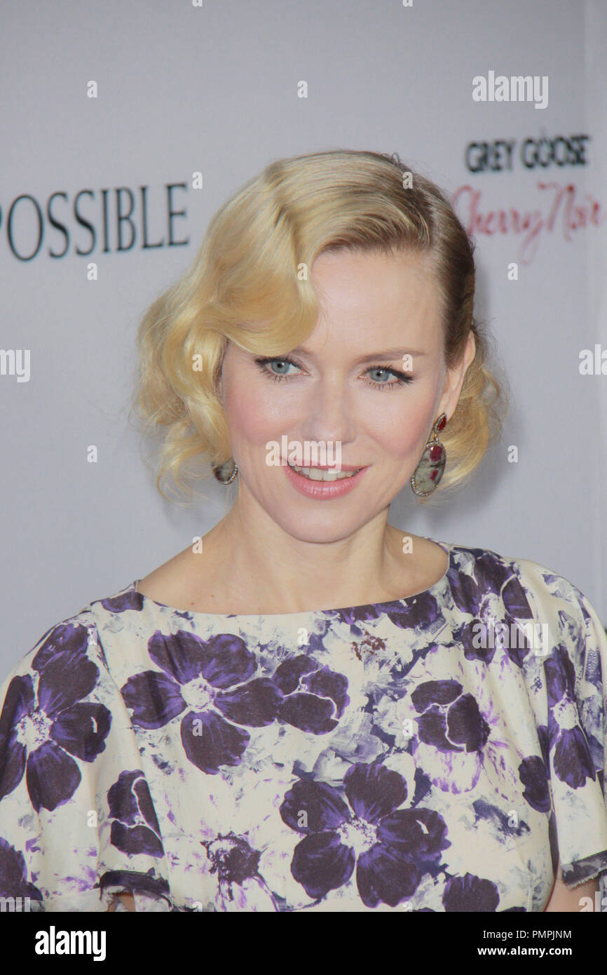 Naomi Watts 12/10/2012 "The Impossible" Premiere held at The Arclight ...