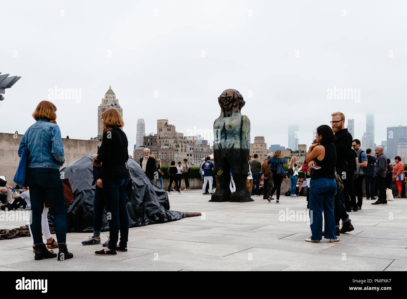 Met museum new york roof hi-res stock photography and images - Alamy