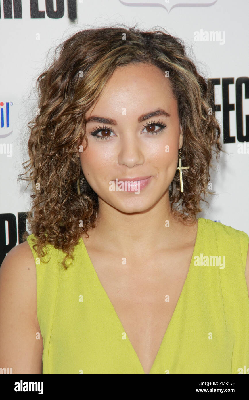 Savannah Jayde at the Premiere of Universal Pictures' "Pitch Perfect ...