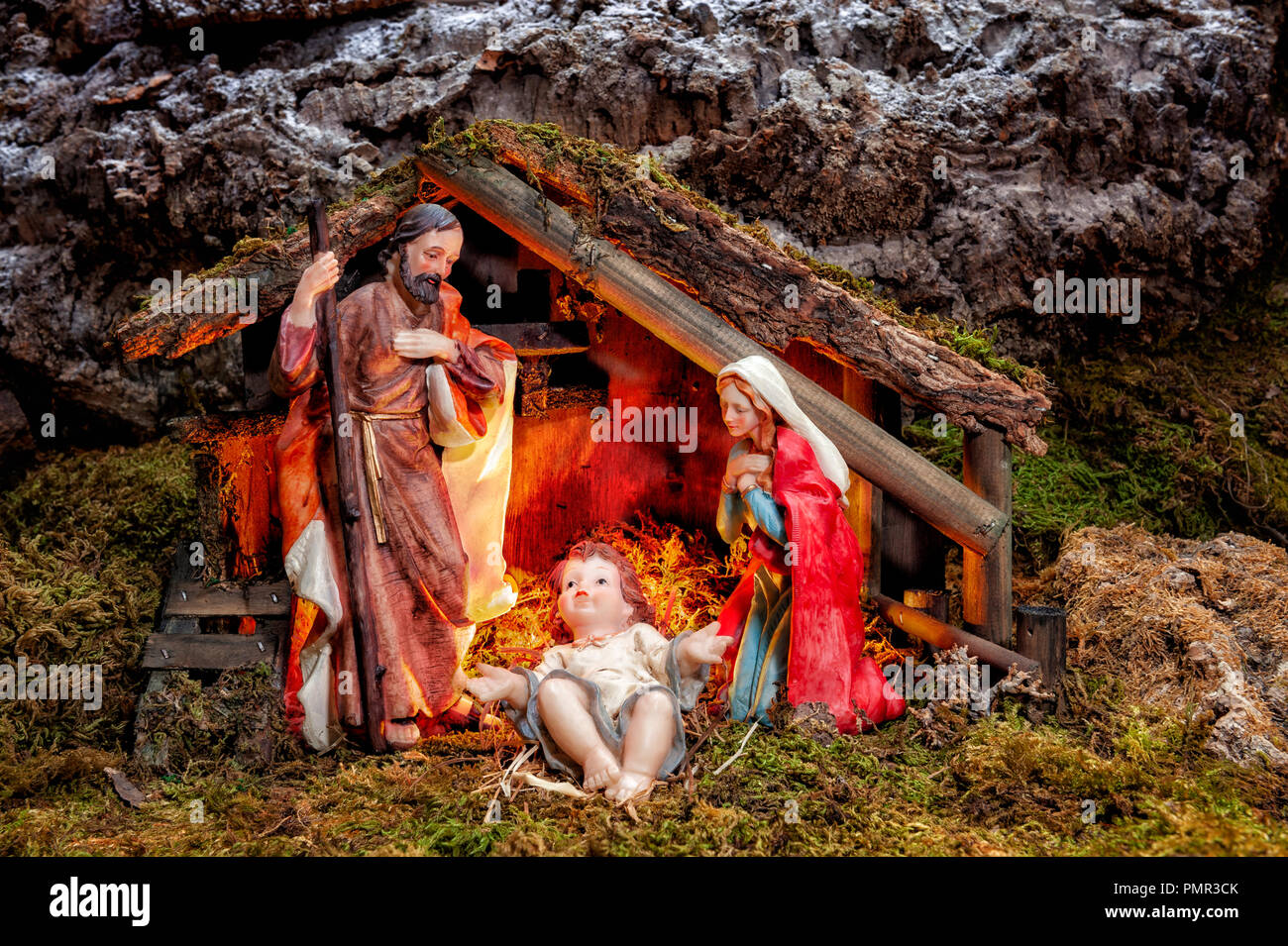 Close-up of the Christmas Nativity scene. Hut with baby Jesus in the ...