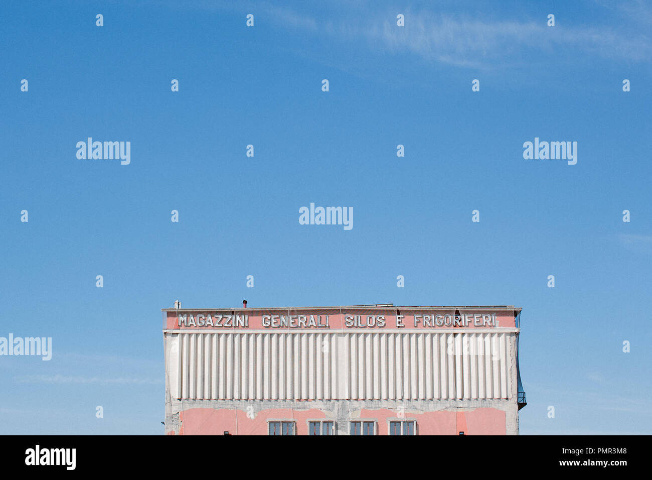 The brutalist movie hi-res stock photography and images - Alamy