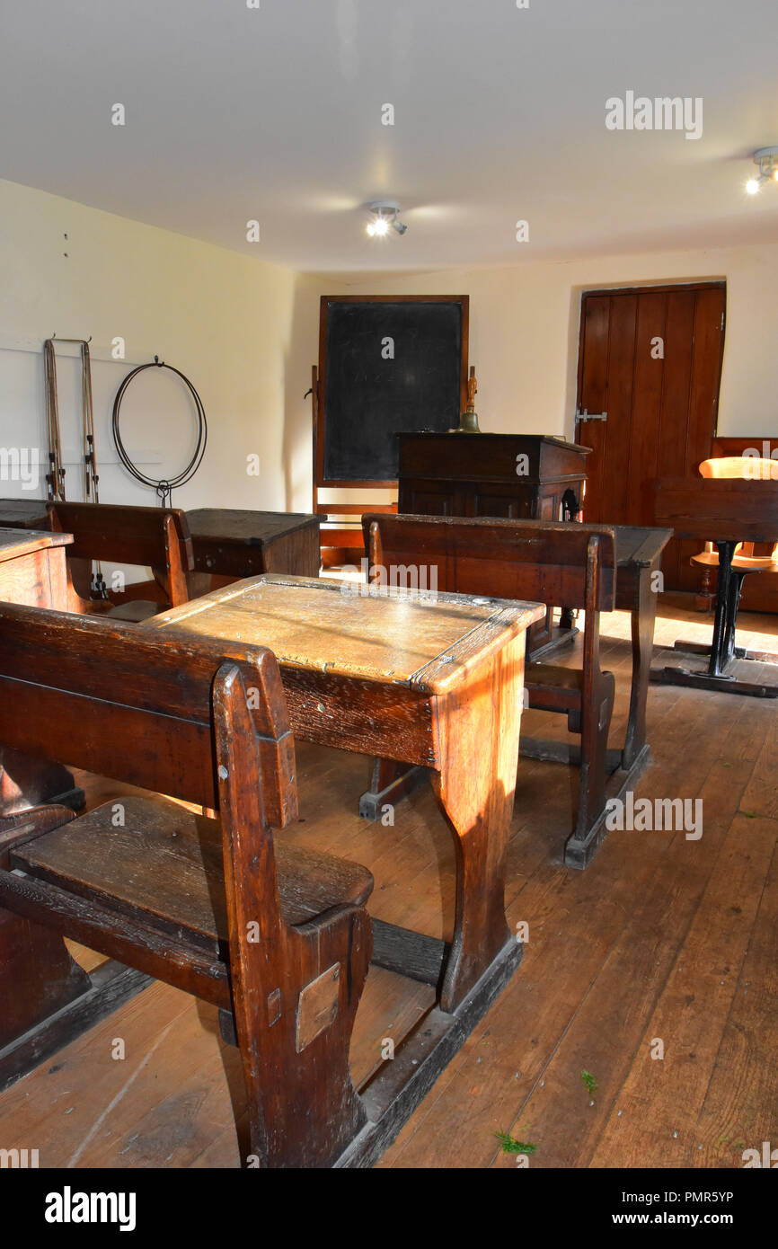 Old School Room Uk High Resolution Stock Photography and Images - Alamy
