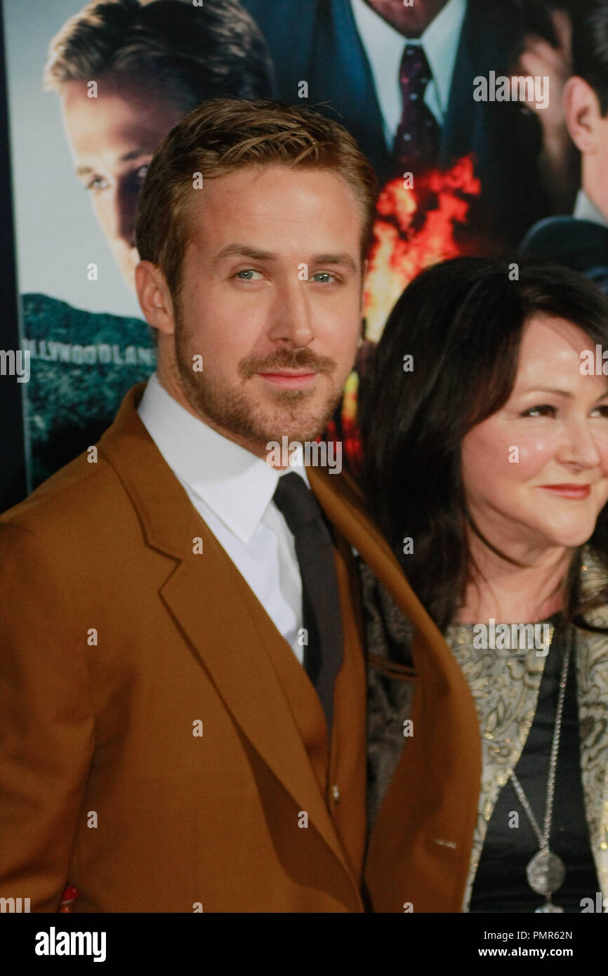 Ryan gosling mother donna gosling hi-res stock photography and images ...