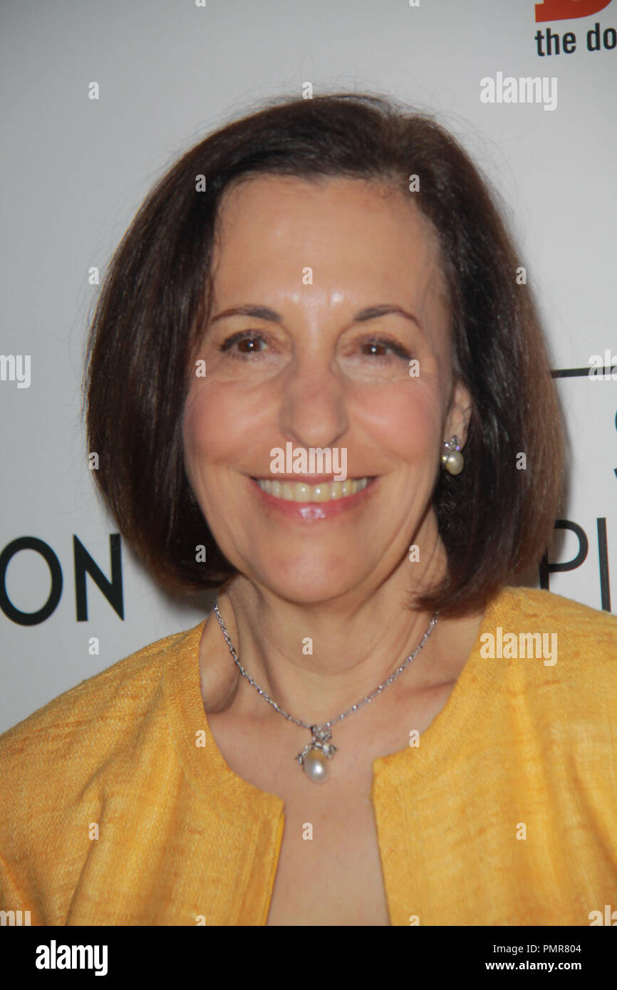 Meg Kasdan 04/17/2012 "Darling Companion" Premiere held at Egyptian ...