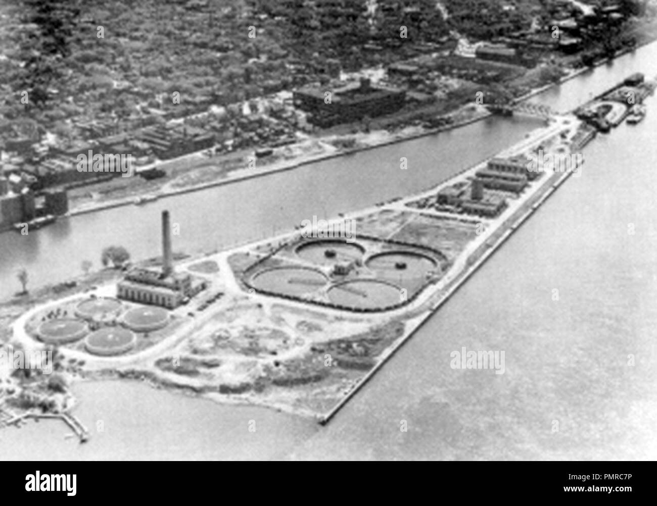 Bird Island Waste Water Treatment Plant Stock Photo Alamy Bird Island Waste Water Treatment Plant Stock Photo Alamy