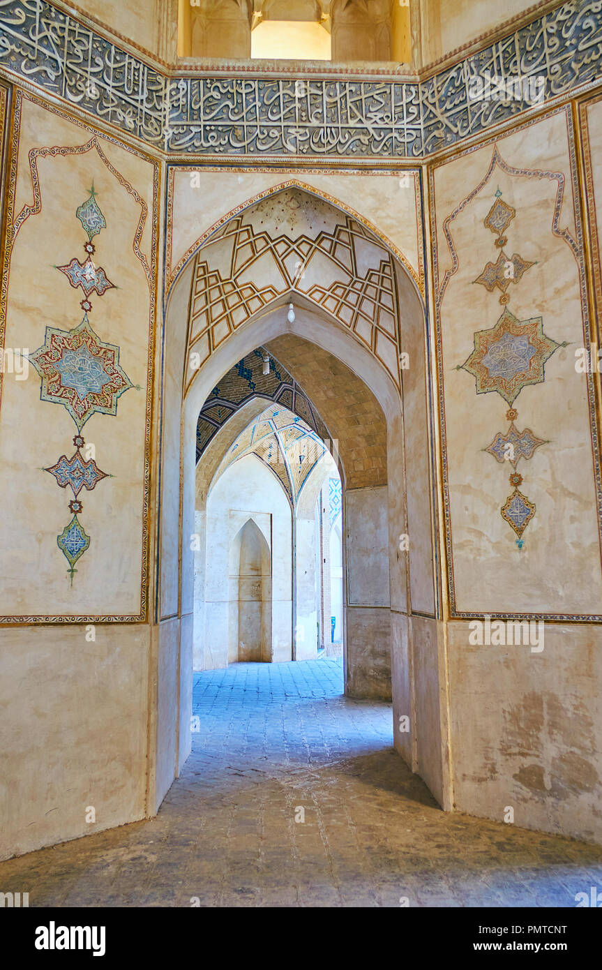 KASHAN, IRAN - OCTOBER 22, 2017: The painted arabesques and Islamic ...