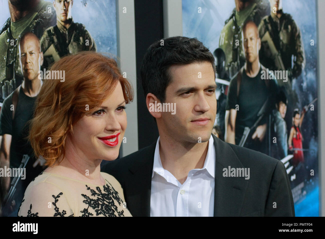 Molly Ringwald And Husband