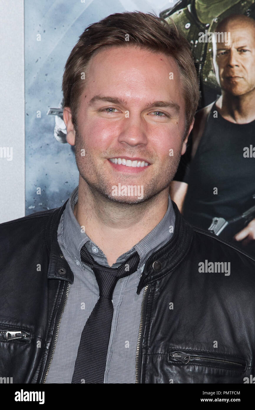 Scott Porter attend the premiere of Paramount Pictures' 'G.I. Joe ...