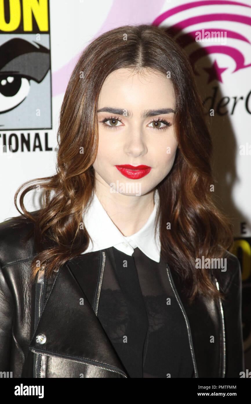 Lily collins day 2 wondercon anaheim mortal instruments hi-res stock ...