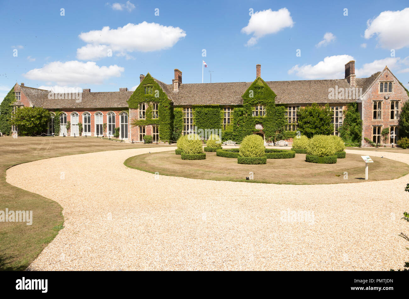 Frontage and entrance to Littlecote House Hotel, Hungerford, Berkshire ...