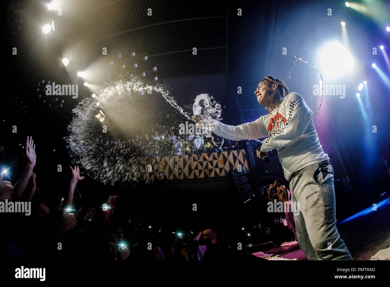 Tekashi 6ix9ine hi-res stock photography and images - Alamy