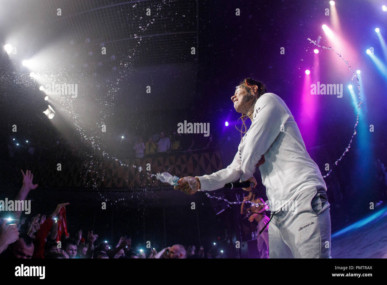 Tekashi 6ix9ine hi-res stock photography and images - Alamy