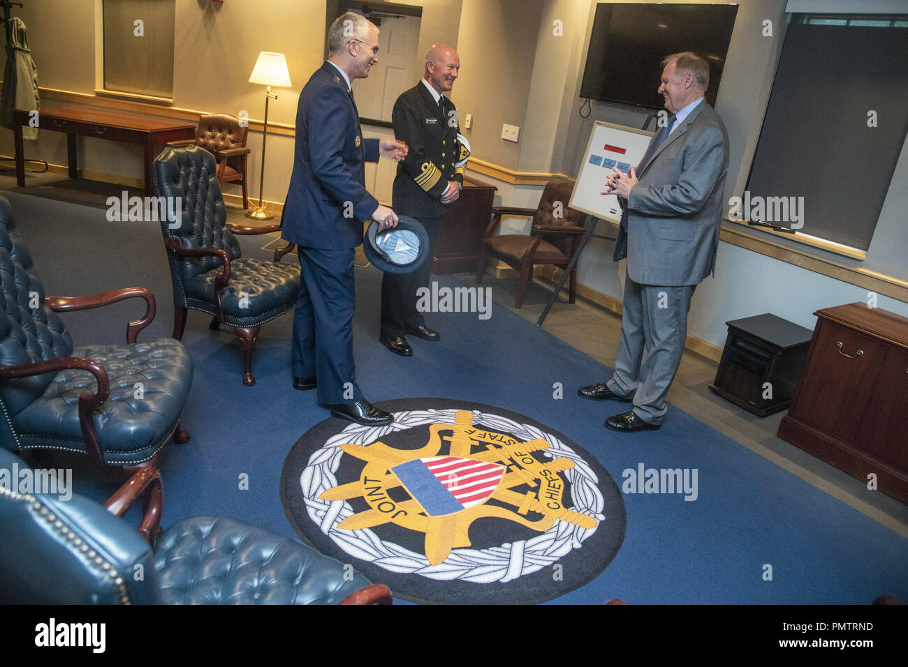 Gen paul selva hi-res stock photography and images - Alamy