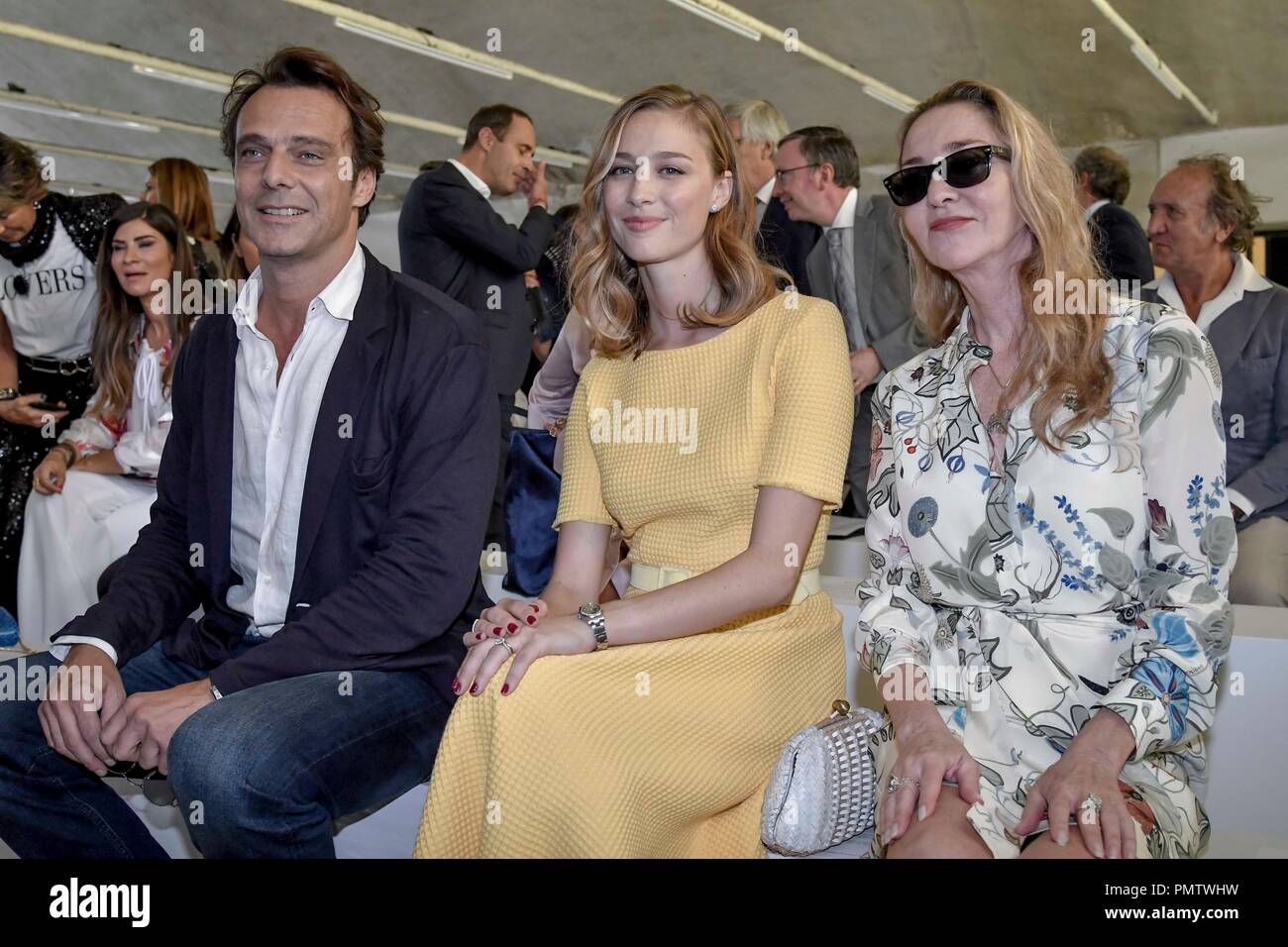 Milan, Italy. 19th Sep, 2018. Milan Fashion Week Fashion Women Spring ...