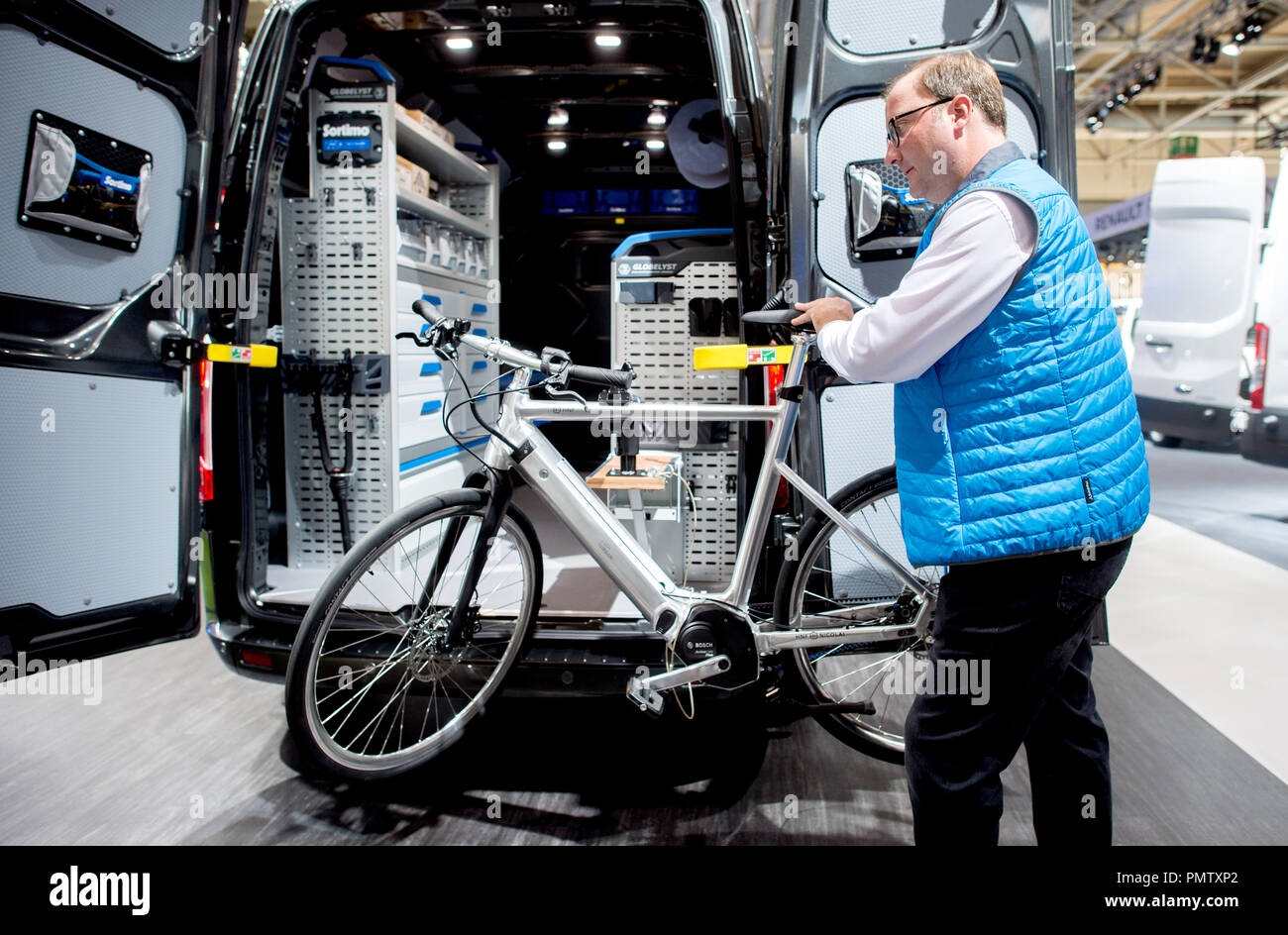19 September 2018, Lower Saxony, Hanover: At the Ford stand at the IAA ...