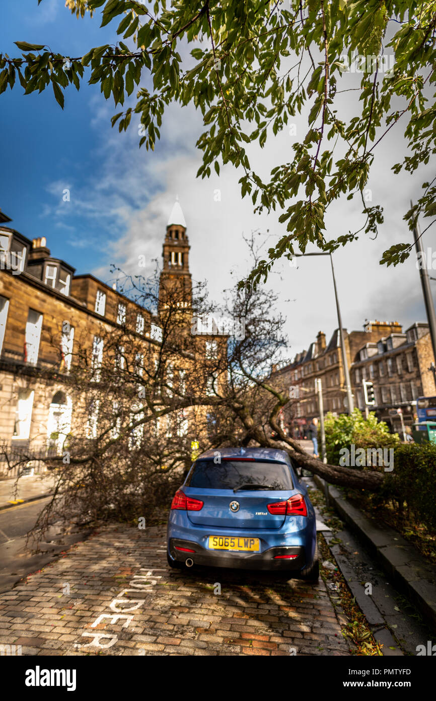 Coates crescent hi-res stock photography and images - Alamy