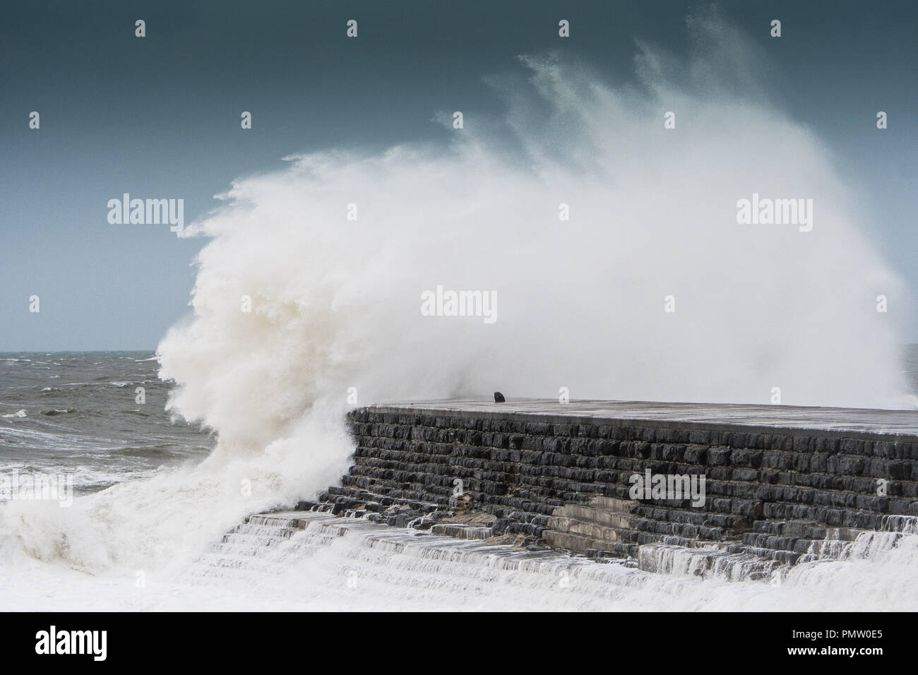Aberystwyth Wales UK, Wednesday 19 September 2018 UK Weather: Huge ...