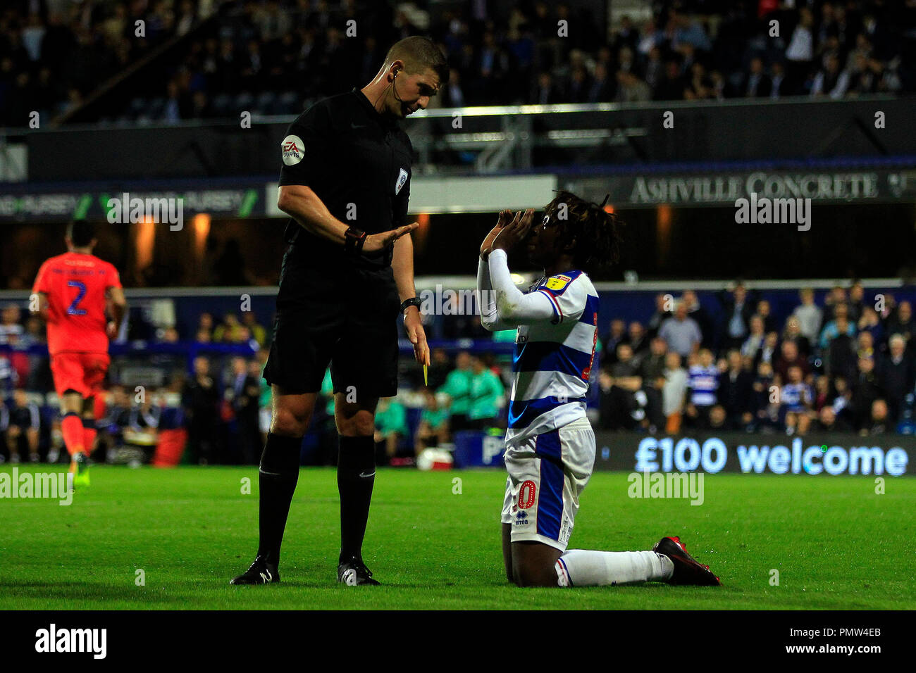 Robert jones referee hi-res stock photography and images - Alamy