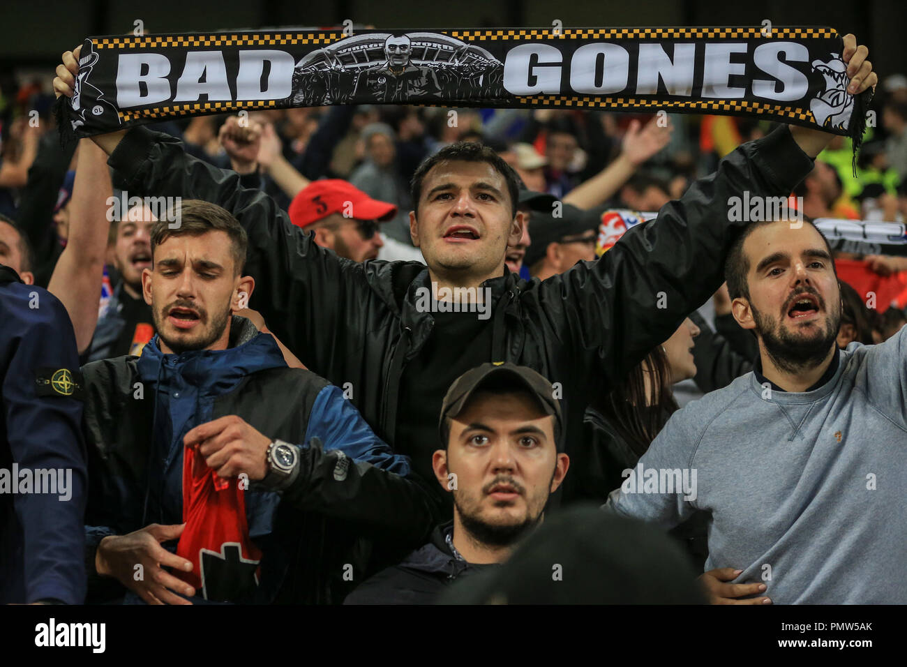 Lyon fans hi-res stock photography and images - Alamy