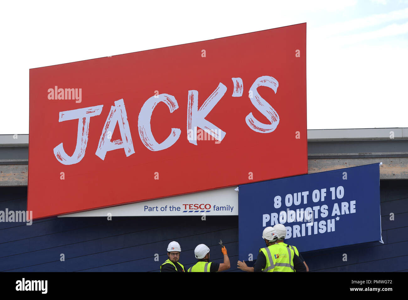 Tesco unveils new Jack's concept, at their site in Chatteris ...