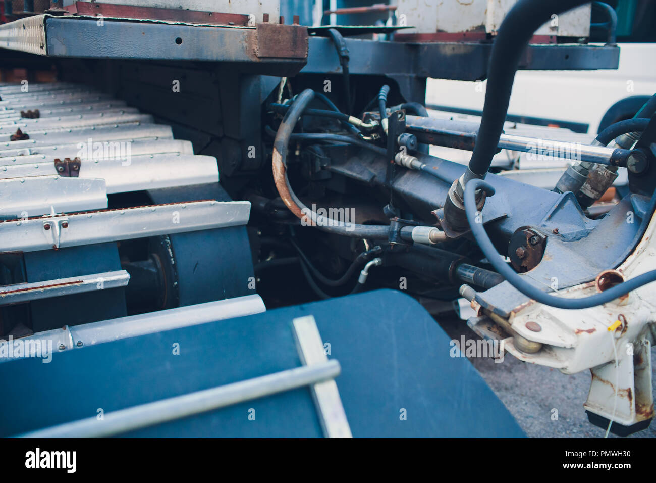 Tractor assembly line hi-res stock photography and images - Alamy