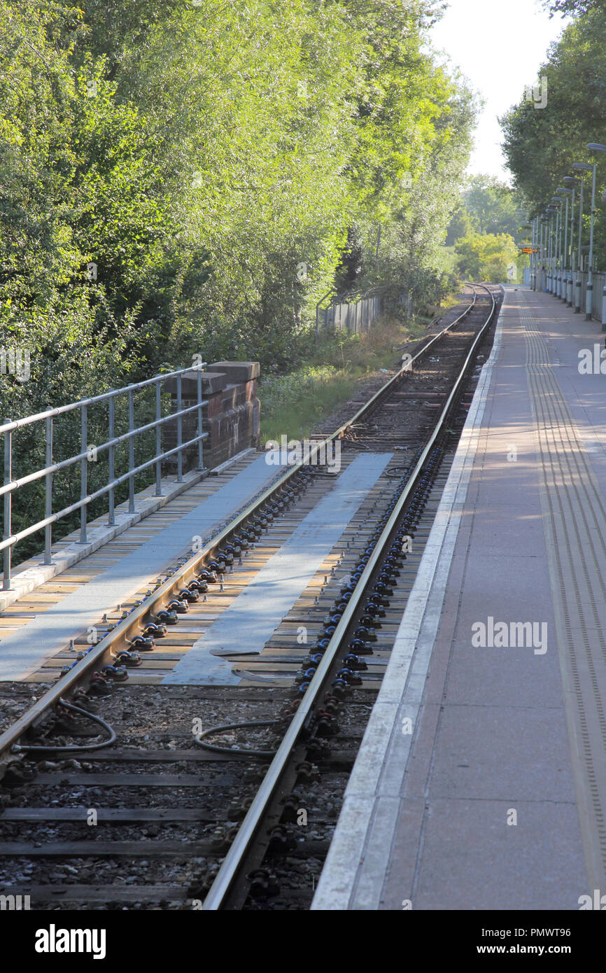 Uckfield station hi-res stock photography and images - Alamy