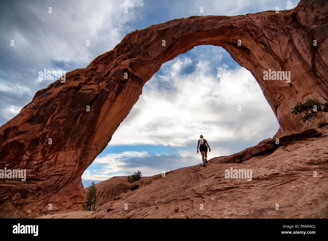 Corona arch hiking trail hi-res stock photography and images - Alamy