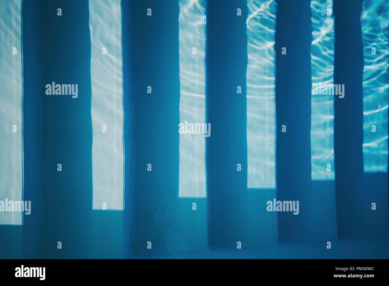 Reflection in underwater pool Stock Photo - Alamy