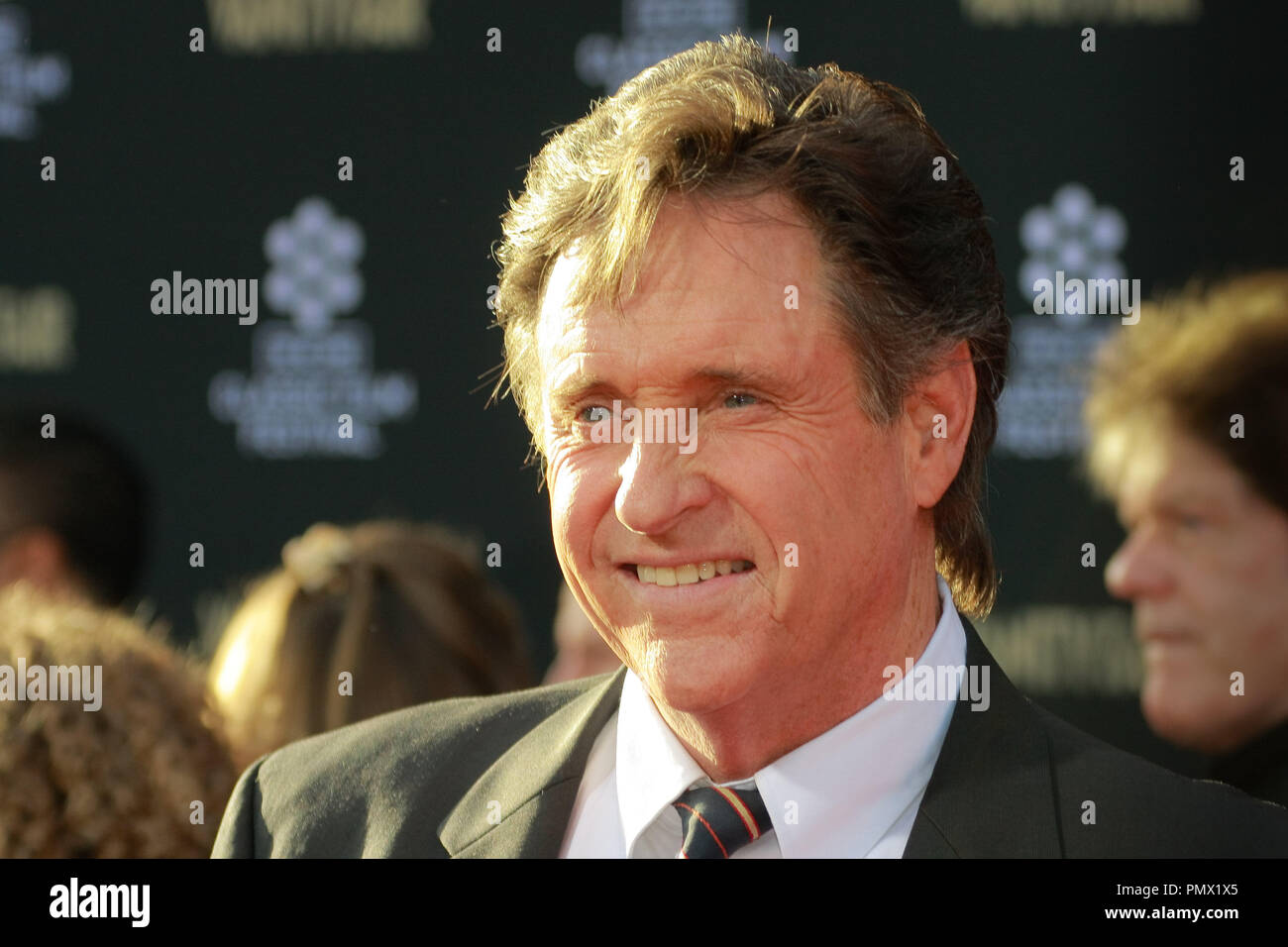 Robert hays hi-res stock photography and images - Alamy