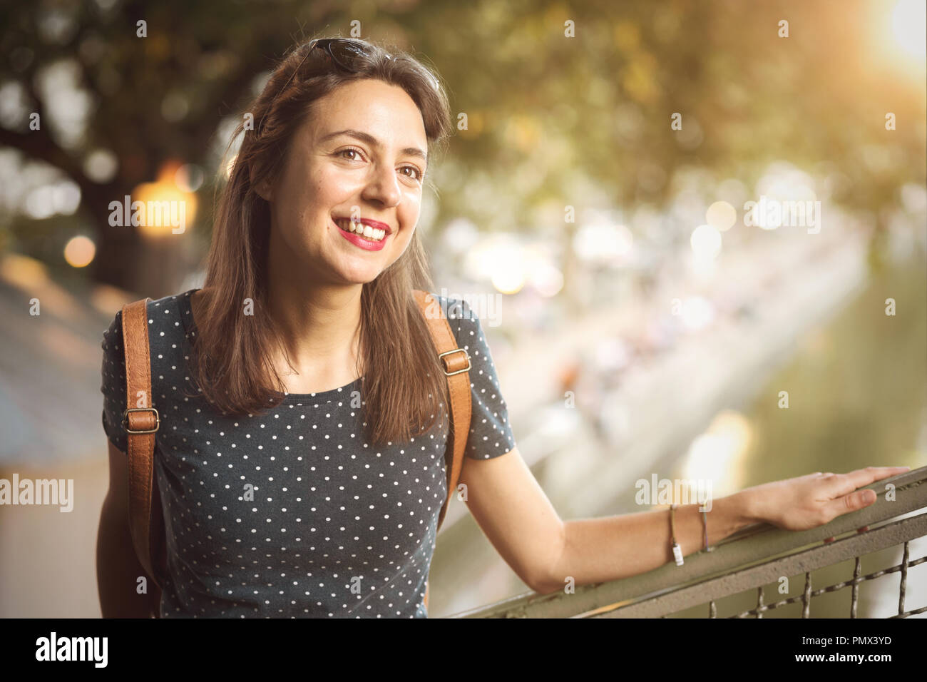 Italian girl face hi-res stock photography and images - Alamy