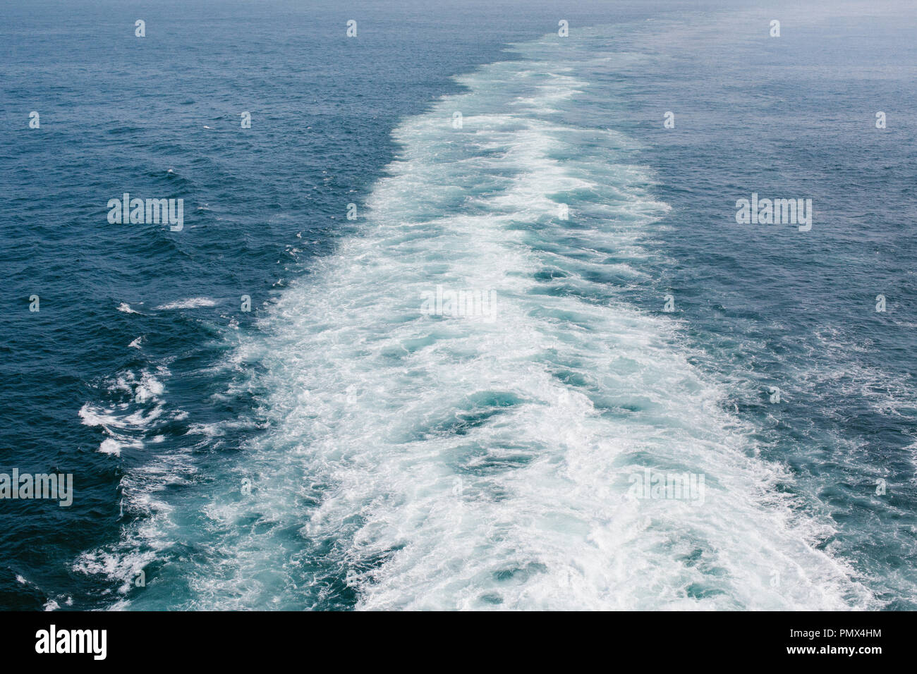 Looking down into deep ocean hi-res stock photography and images - Alamy