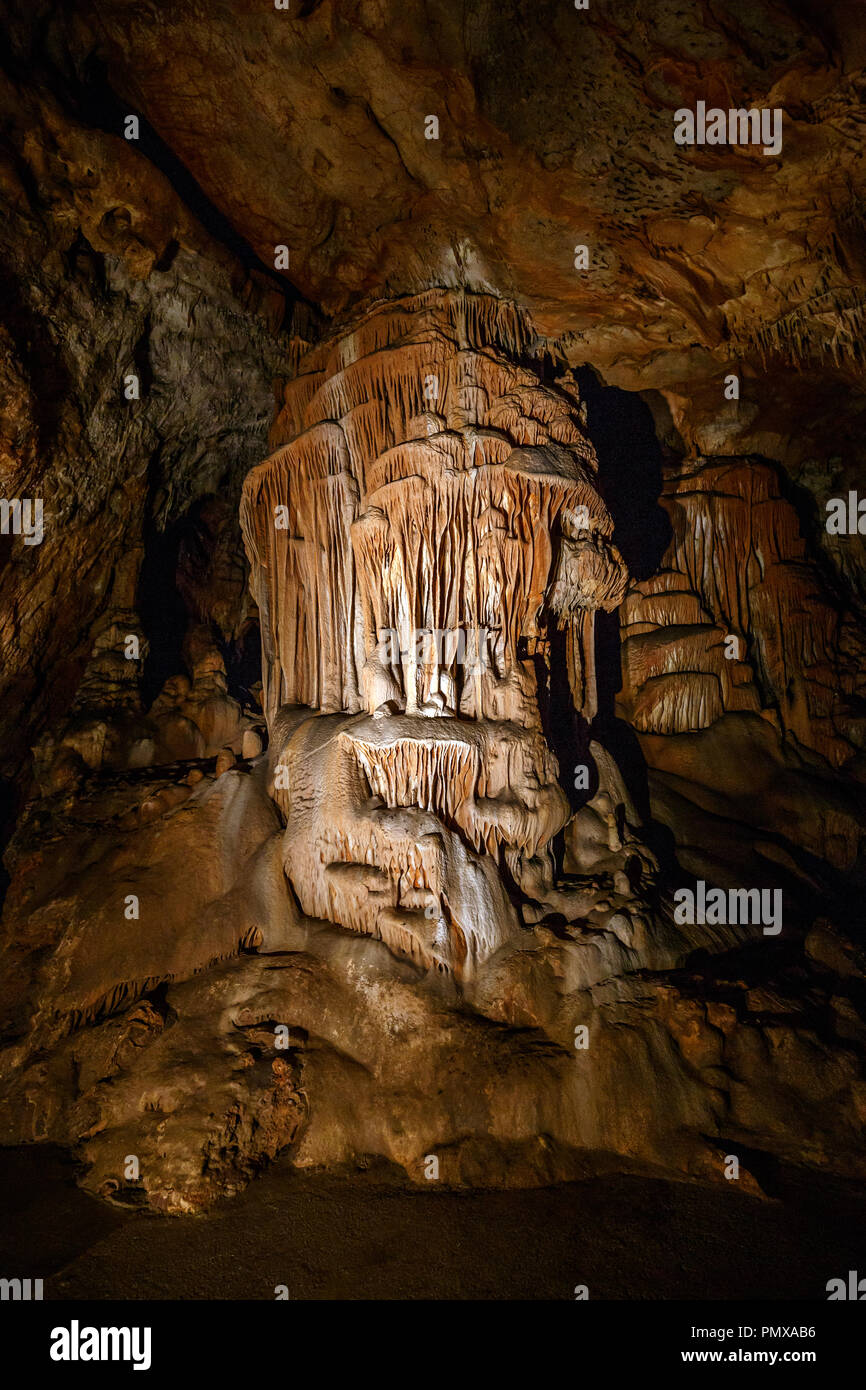 Beautiful view of stalactites and stalagmites in an underground cavern ...