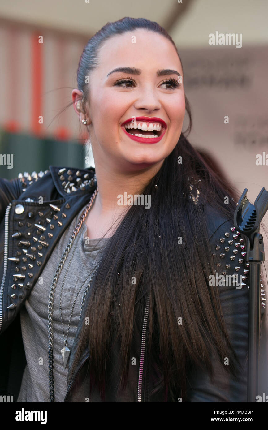 Demi Lovato performs at the Topshop Topman LA Grand Opening at The ...