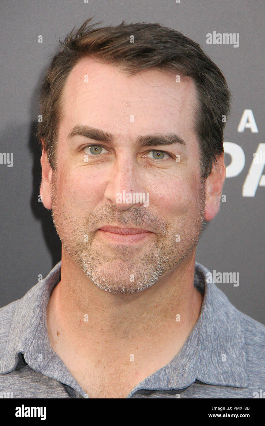 Rob Riggle 04/22/2013 "Pain & Gain" Premiere held at the TCL Chinese ...