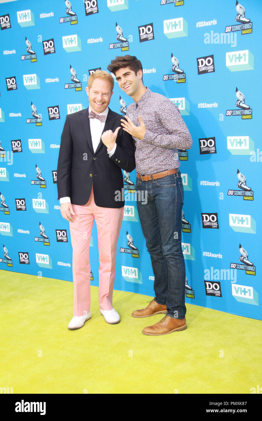Jesse tyler ferguson and justin mikita hi-res stock photography and ...