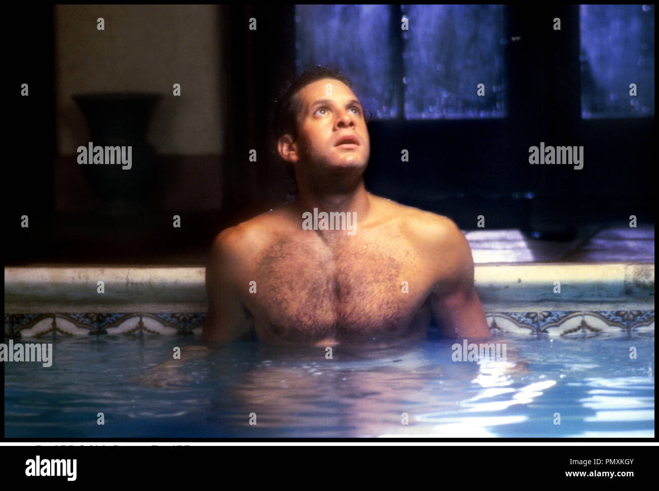 Cocoon 1985 Steve Guttenberg Stock Photos & Cocoon 1985 Steve ...