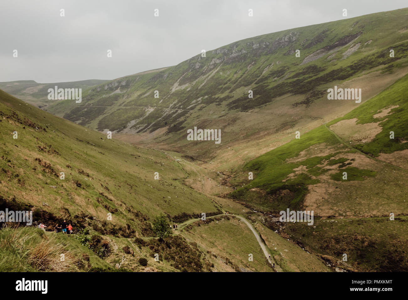 Hiking the landscape by Pistyll Rhaeadr waterfall in North Wales Stock ...