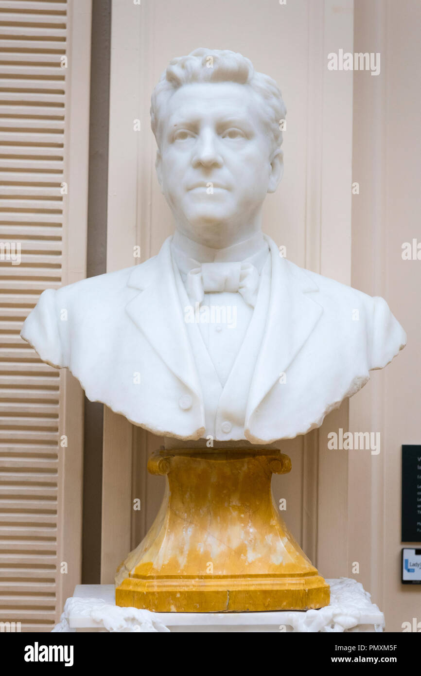 Lady hesketh hi-res stock photography and images - Alamy