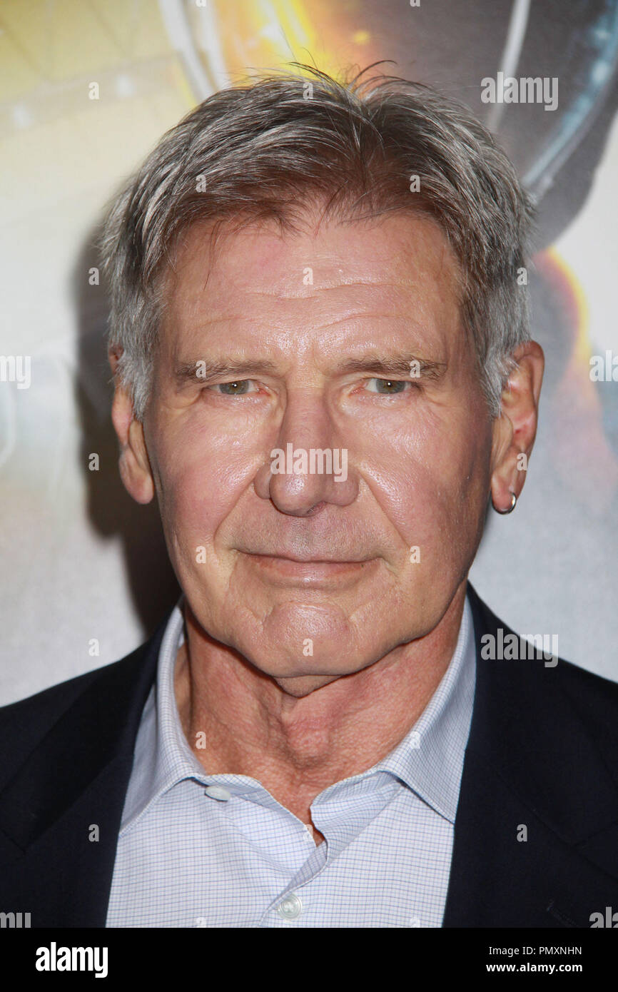 Harrison ford ender's game hi-res stock photography and images - Alamy