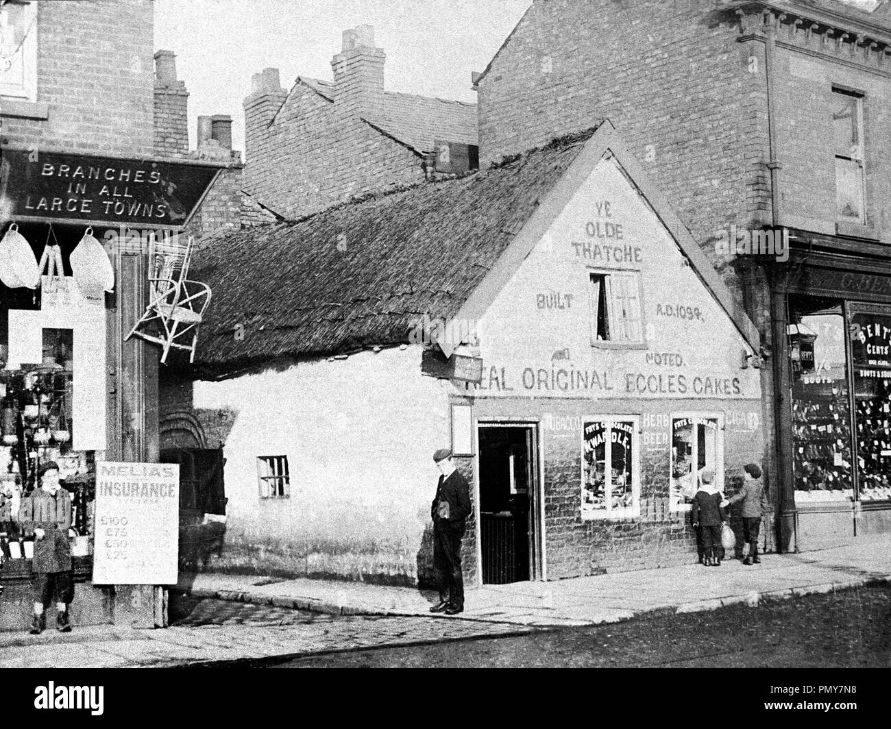 The Old Thatched Cottage, Eccles, early 1900s Stock Photo - Alamy