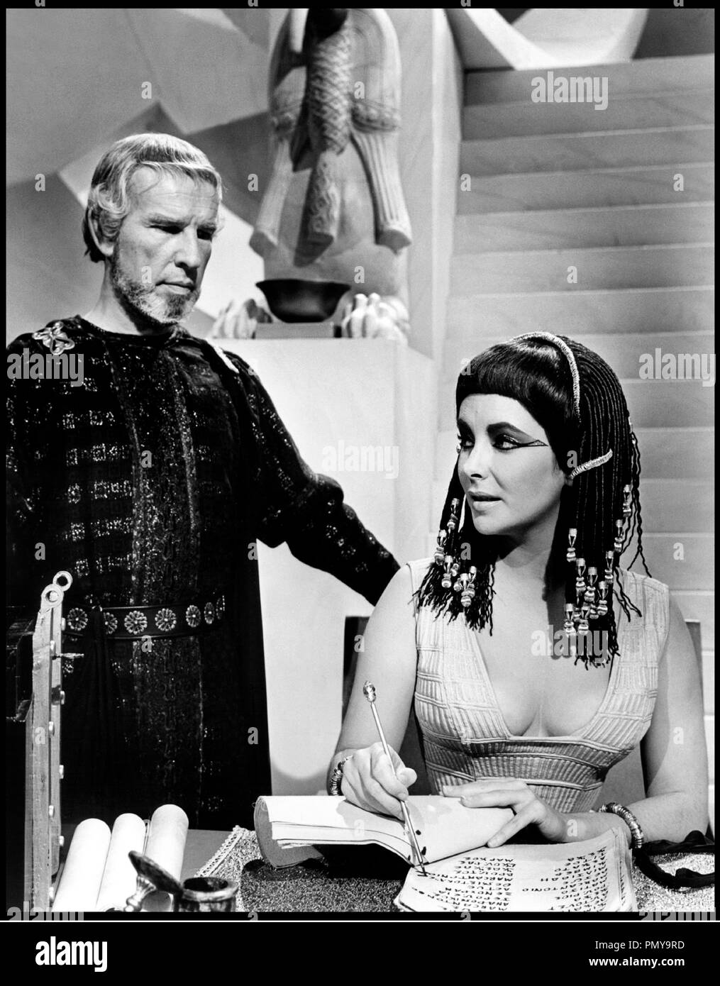 Cleopatra Cleopatra Usa 1963 Joseph Stock Photos & Cleopatra Cleopatra ...
