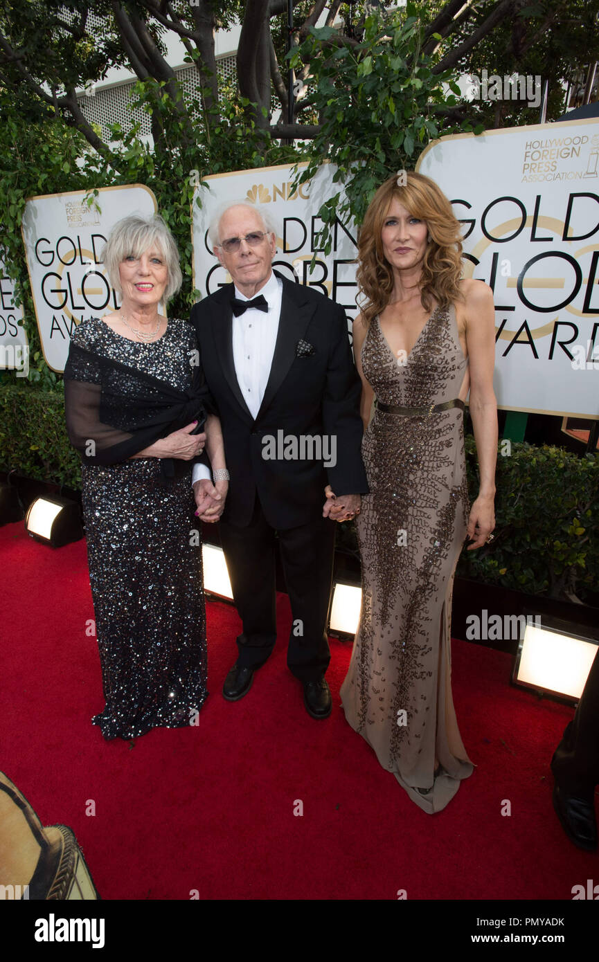 Bruce dern and andrea beckett hi-res stock photography and images - Alamy