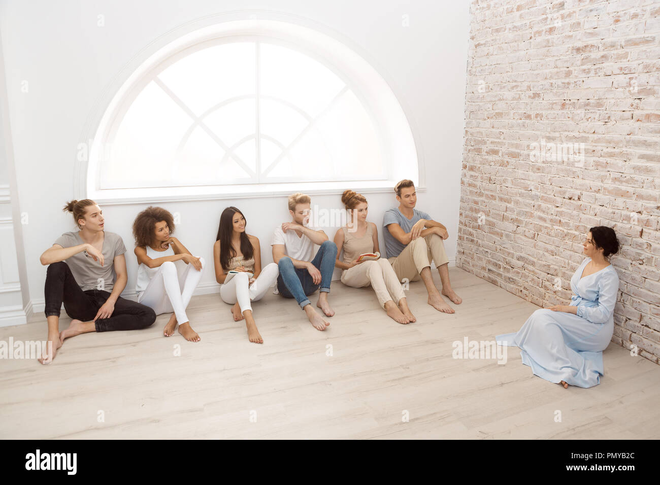 Couples therapy session hi-res stock photography and images - Alamy