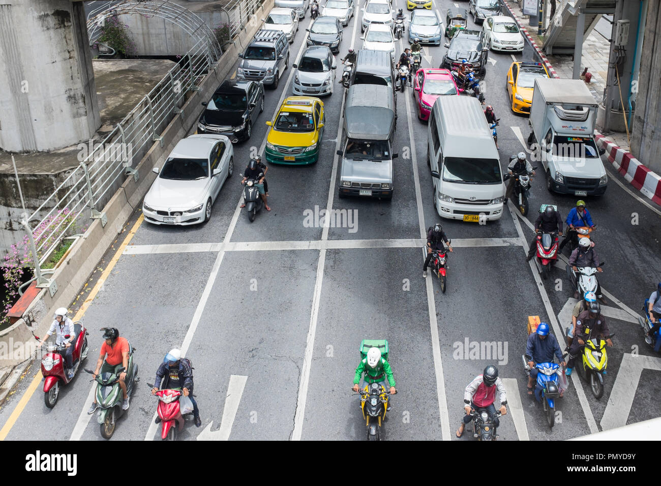 Overhead view, road junction hi-res stock photography and images - Alamy