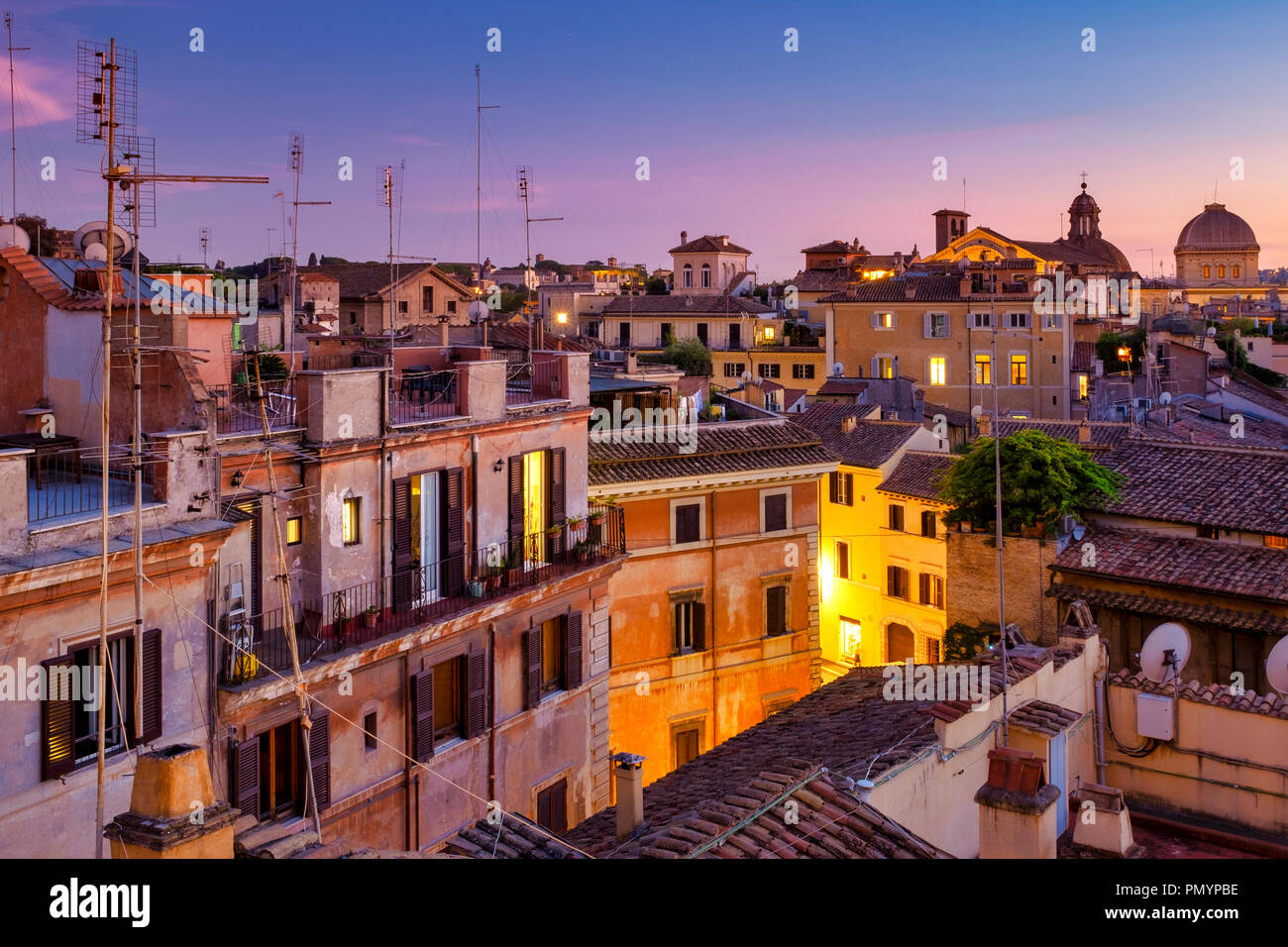 Rooftops in italy hi-res stock photography and images - Alamy