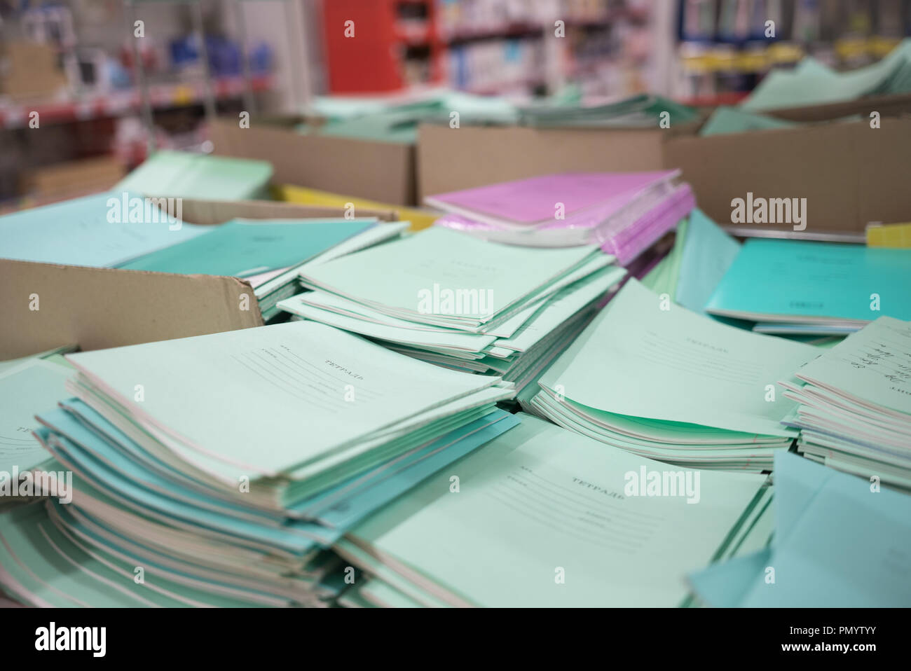 Notebooks in the boxes in a supermarket. Sale of school notebooks Stock ...