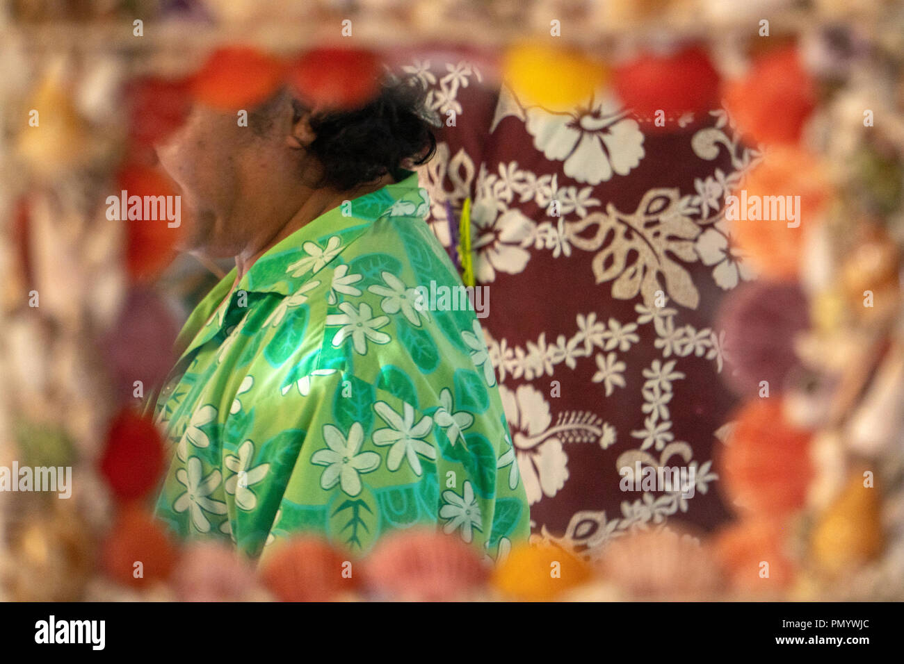 Polynesian sarong hi-res stock photography and images - Alamy