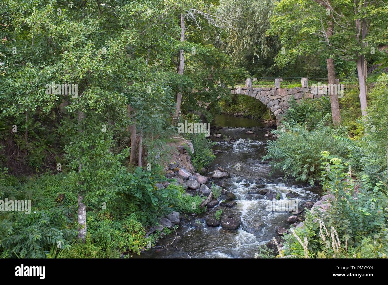 Beautiful stone bridge hi-res stock photography and images - Alamy