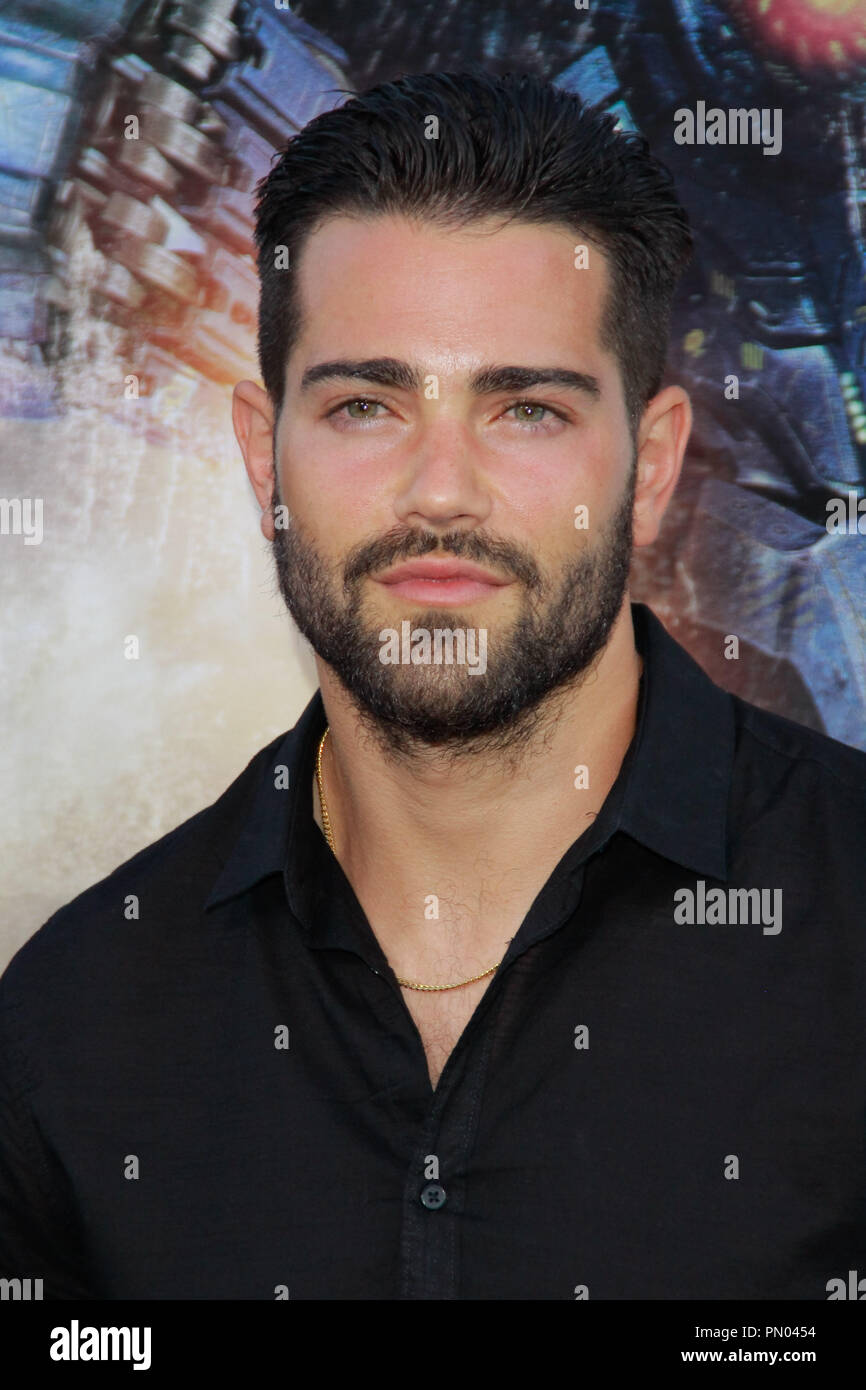 Jesse Metcalfe at the Premiere of Warner Bros. Pictures' "Pacific Rim ...