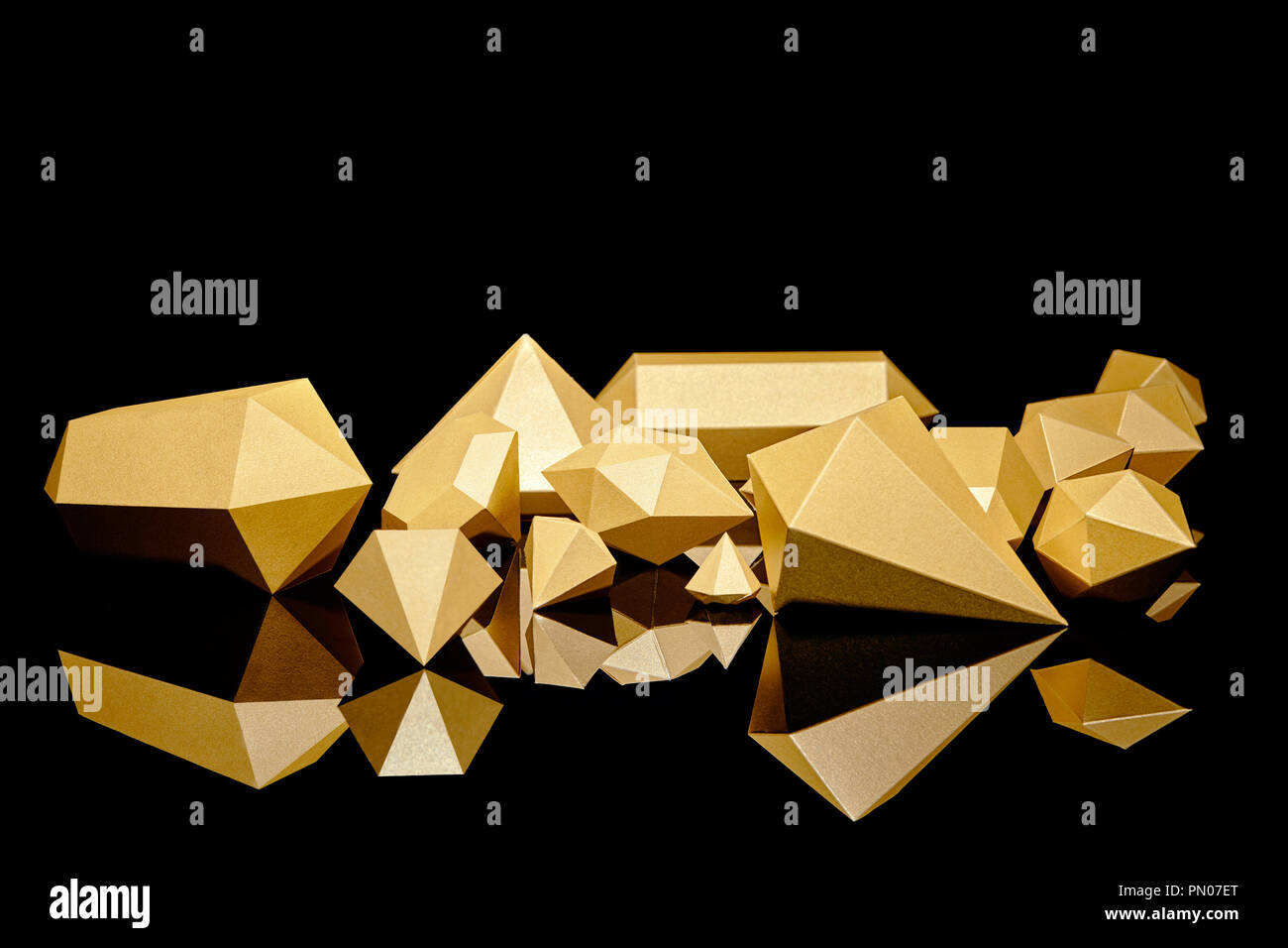 Treasure pieces gold precious hi-res stock photography and images - Alamy